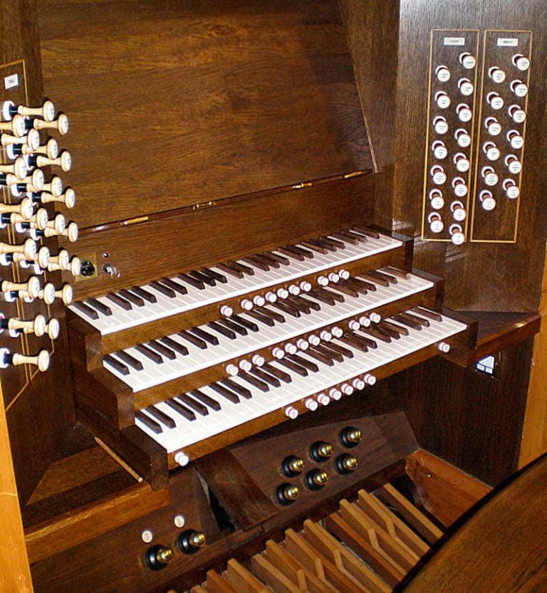 Bulwell, St Mary’s – Henry Groves & Son Ltd